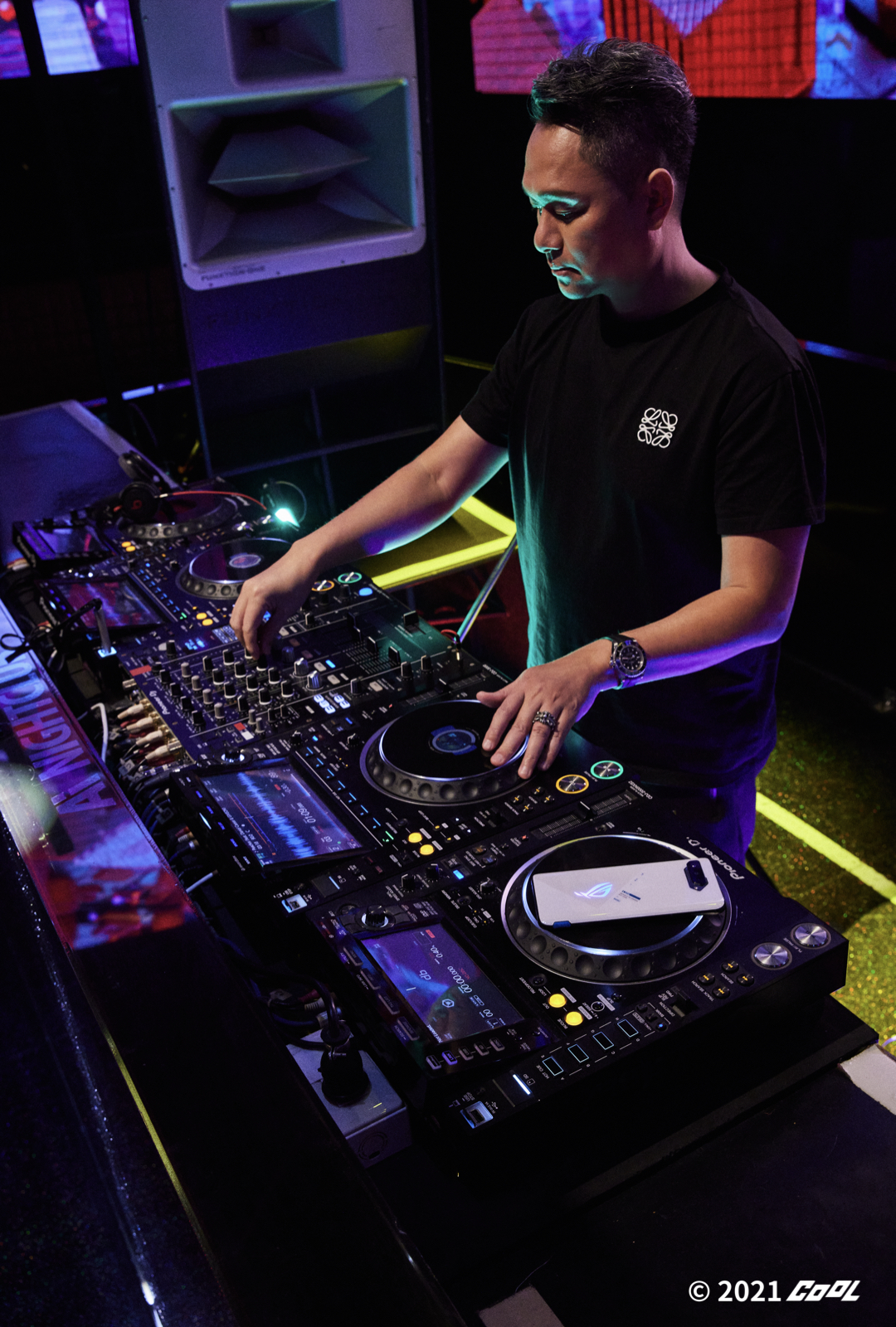 一窺國際級潮DJ私生活 DJ Junior原來在白天的時候是這樣！Feat.潮翻天高效能ROG PHONE 5 - COOL-STYLE 潮流生活網