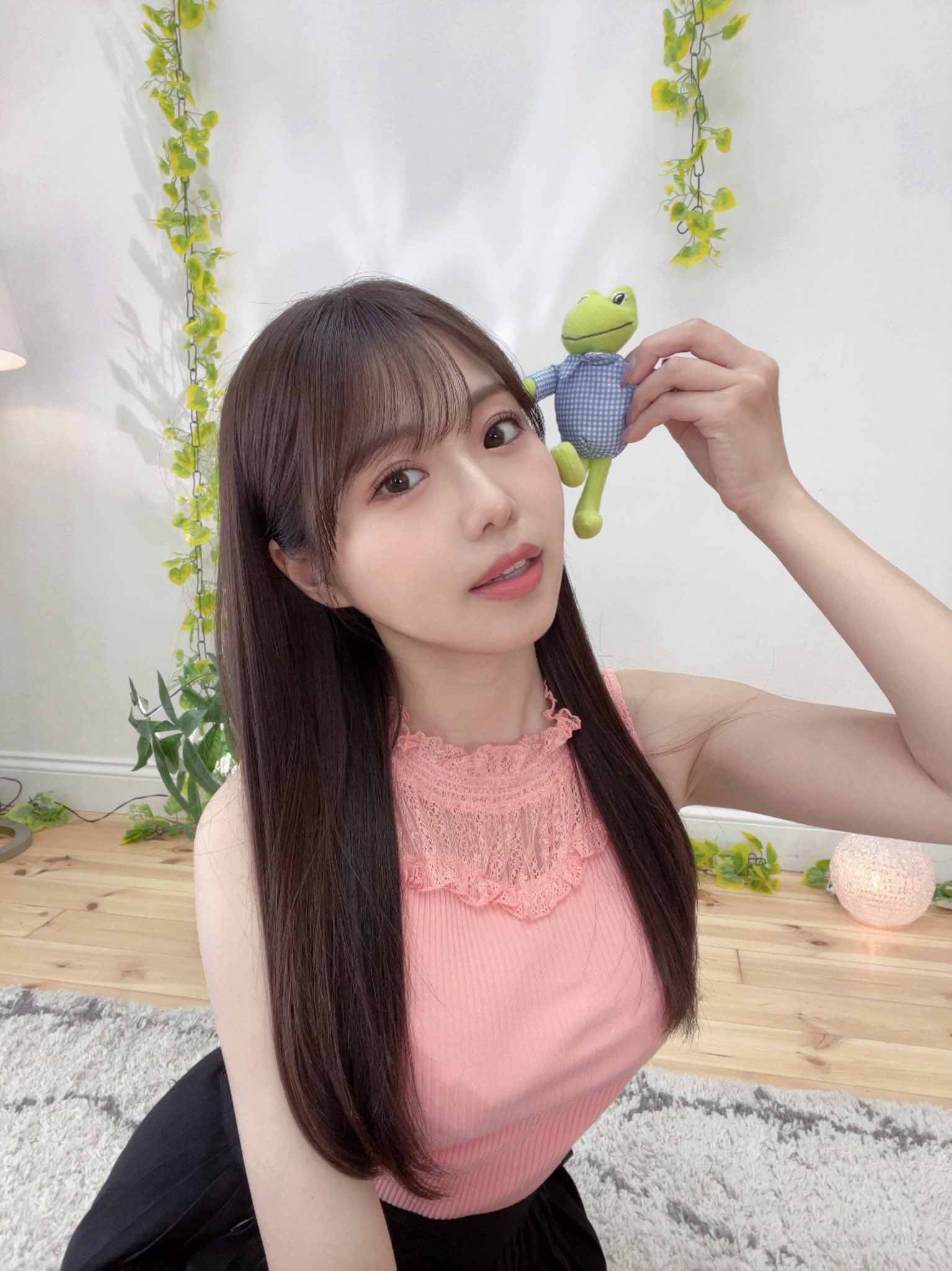 未出道先迎來「十萬追蹤」！人氣 Tiktoker「早坂ひめ」出道作亮相，令網友大讚：下個巔峰 - COOL-STYLE 潮流生活網