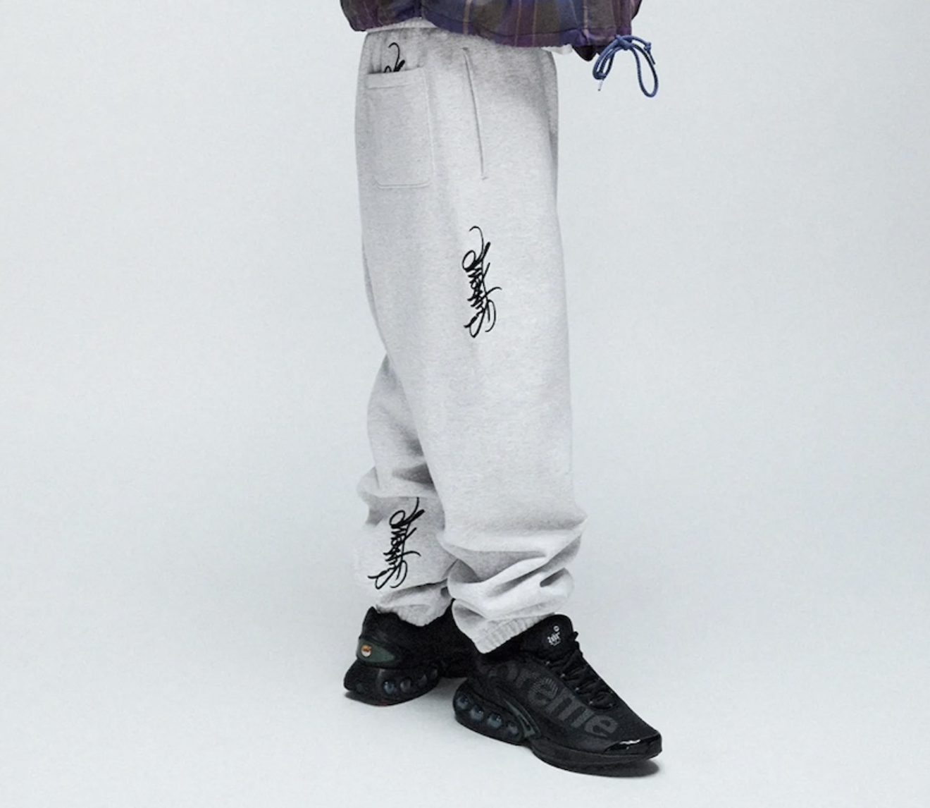 重磅合作搶先看！Supreme 春夏型錄揭露 Nike Air Max Dn 聯名款！