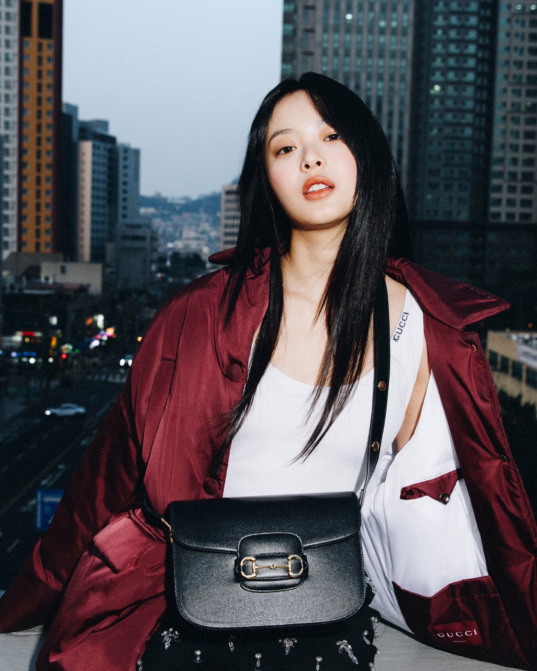 這「麵包」太辣！NewJeans HANNI 拍攝 Gucci 全新形象廣告！網友：那腹肌⋯